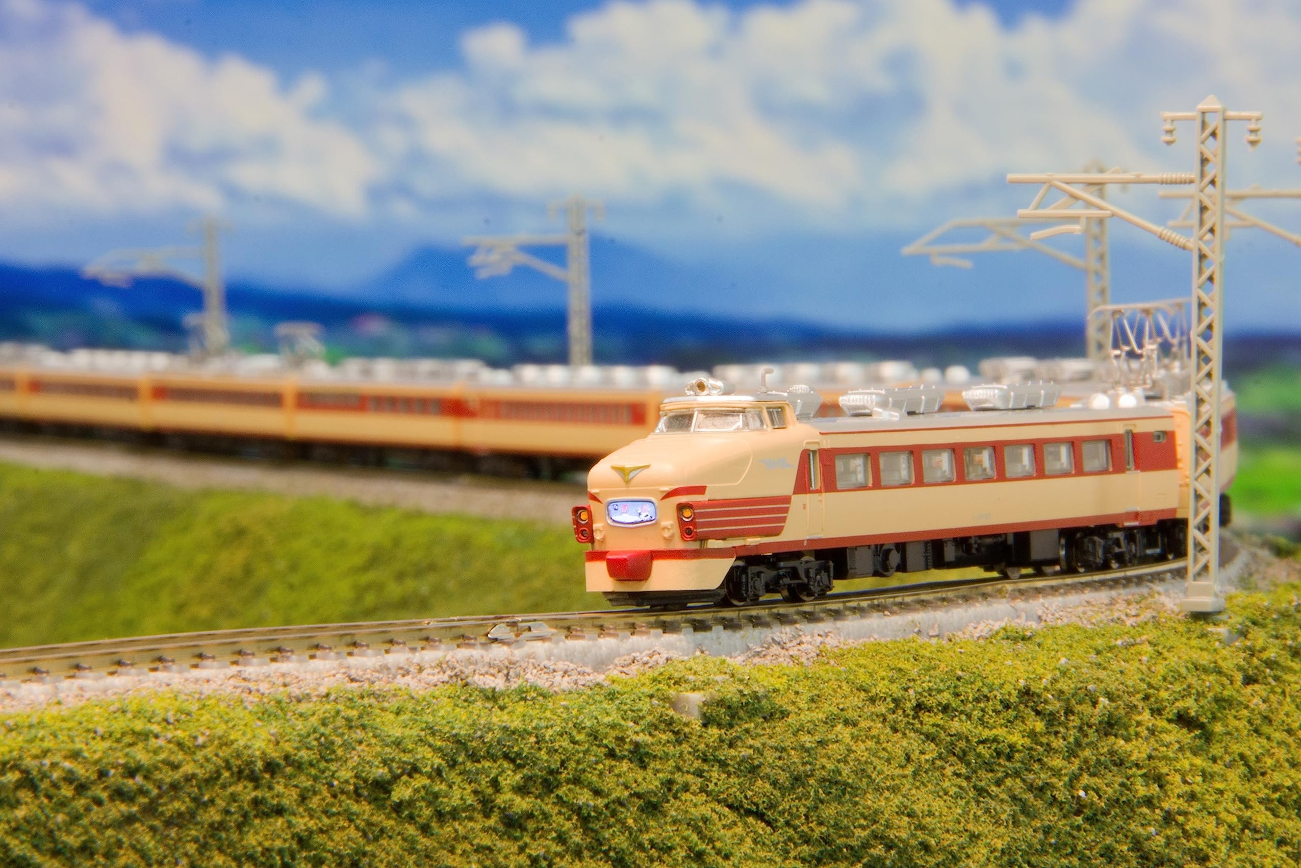 Rokuhan Jnr 485 Series Limited Express 5-Car Basic Set Early Model Z G